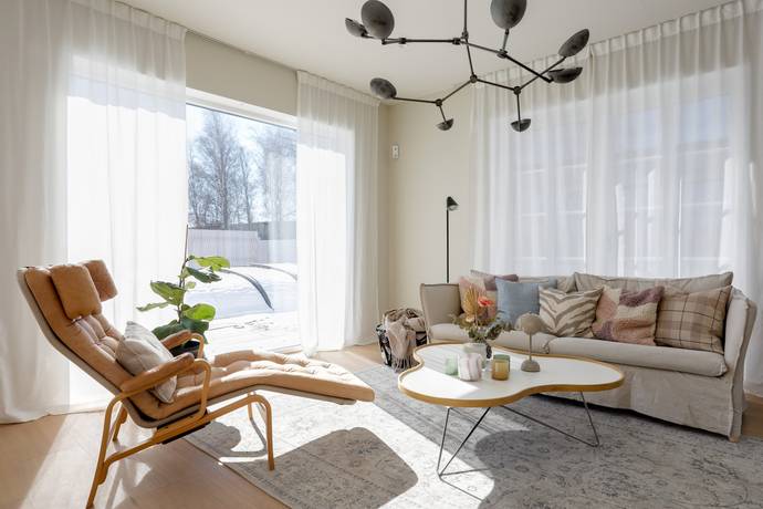 Hagaby tvärgata 3B i Hagaby, Örebro kommun - villa till salu - Hemnet
