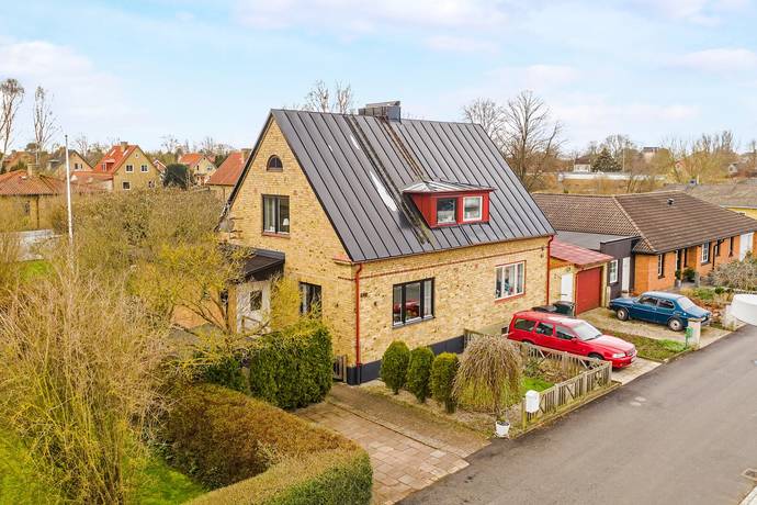 Bostäder till salu - Lomma kommun - Hemnet