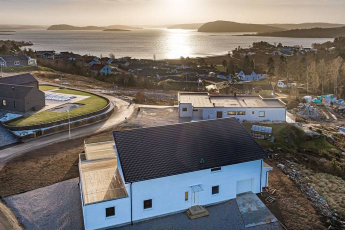 Långholmsvägen 2 i Lanesund, Uddevalla kommun - villa till salu - Hemnet