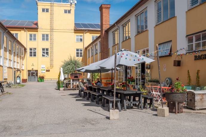 Strängnäsvägen 4 i Stallarholmen, Strängnäs kommun - villa till salu ...