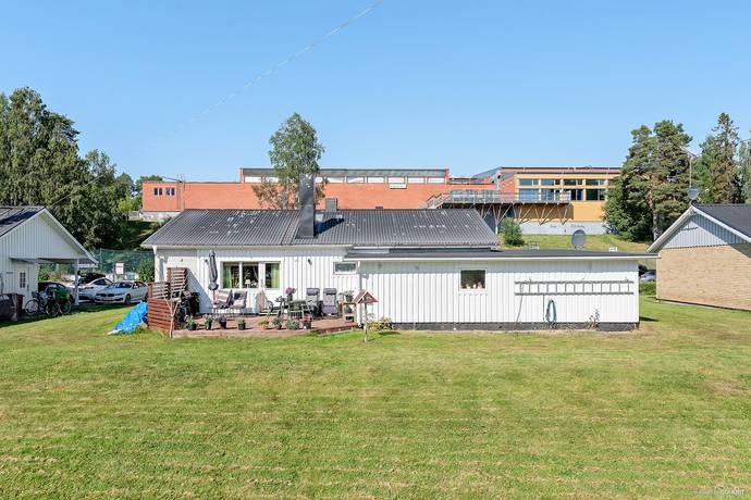 Kärleksstigen 18 i Kalix - Centrum, Kalix kommun - villa till salu - Hemnet