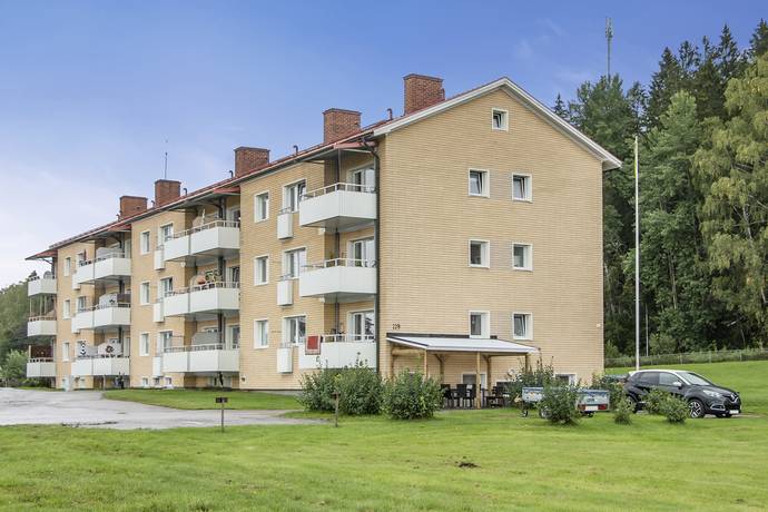 Bergslagsvägen 119A i Kolsva, Köpings kommun - Lägenhet till salu - Hemnet