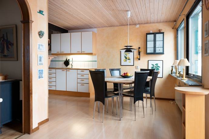 Nils Pers väg 11 i Åkarp, Burlövs kommun - radhus till salu - Hemnet