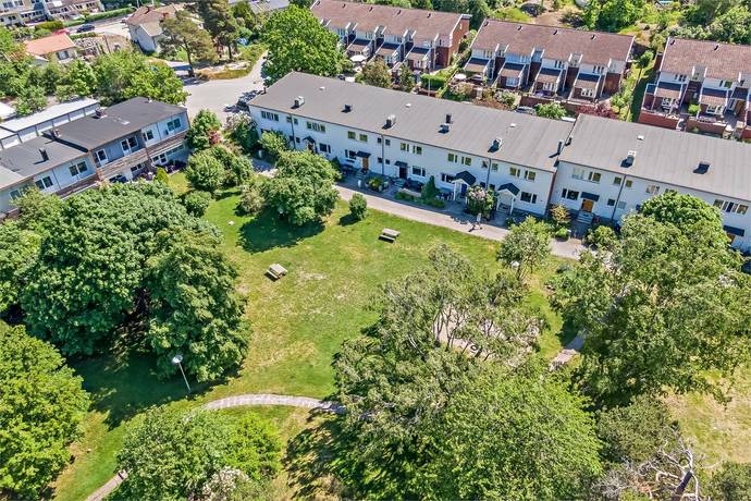 Radhus till salu - Segeltorp, Huddinge kommun - Hemnet