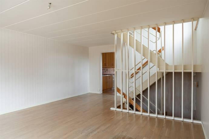 BJÖRKSTAGATAN 3 i Skiljebo, Västerås kommun - radhus till salu - Hemnet