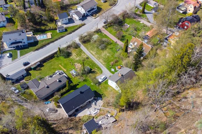 Kristinedalsvägen 5B i Skuru, Nacka kommun - tomt till salu - Hemnet