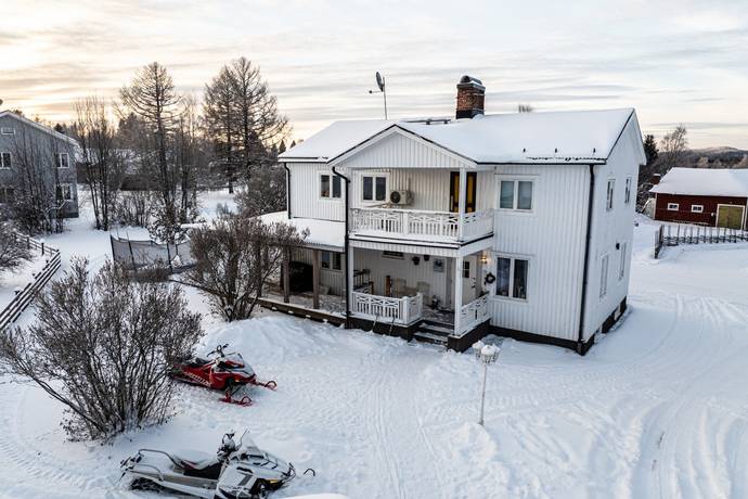 Mikaelsvägen 9 i Vindeln, Vindelns kommun - villa till salu - Hemnet