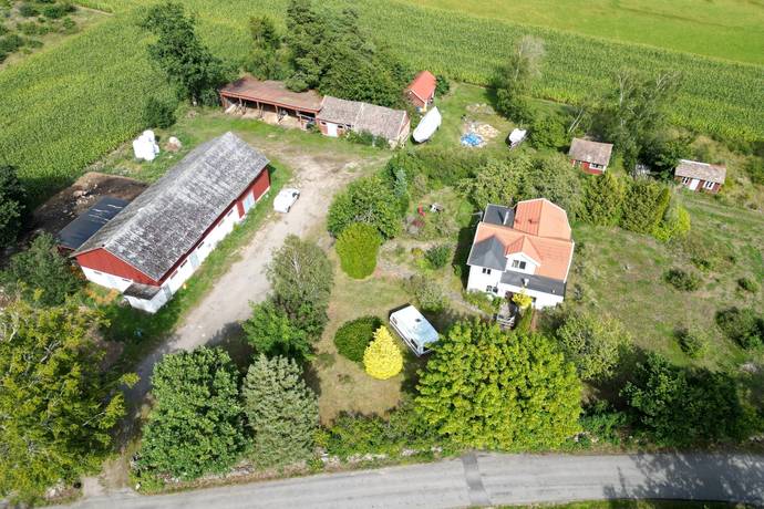 Flyetvägen 30 i BLEKINGE SVERIGES TRÄDGÅRD, Karlskrona kommun - gård ...