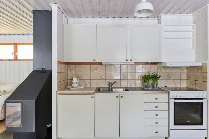 Harvägen 6 i Stallarholmen, Strängnäs kommun - fritidsboende till salu ...