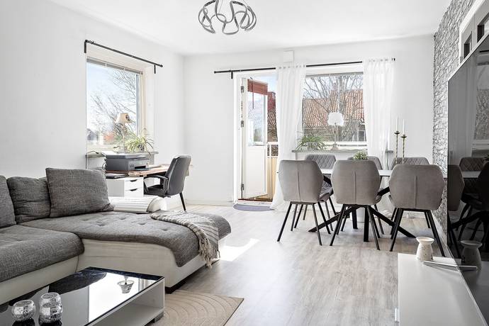 Torget 1 i Klagstorp, Trelleborgs kommun - Lägenhet till salu - Hemnet