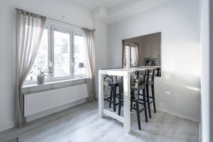 Römossevägen 11 i Tullinge centralt, Botkyrka kommun - lägenhet till ...