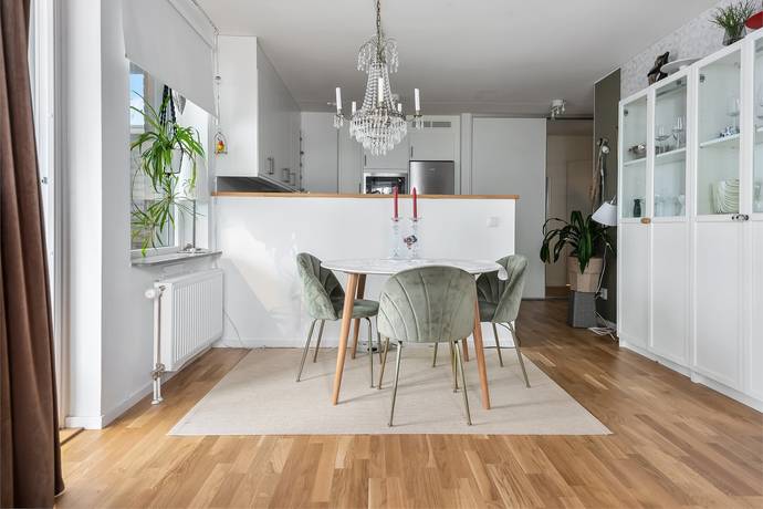 Stambanevägen 30 i Stuvsta, Huddinge kommun - lägenhet till salu - Hemnet