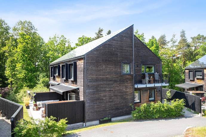 Kavlåsvägen 43A i Stadsskogen, Alingsås kommun - Radhus till salu - Hemnet