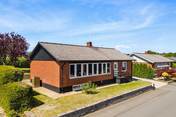 Höstgatan 8 i Simrislund, Simrishamns kommun - villa till salu - Hemnet