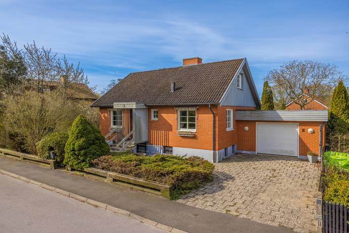 Herrestorpsgatan 3 i Vellinge, Vellinge kommun - Villa till salu - Hemnet