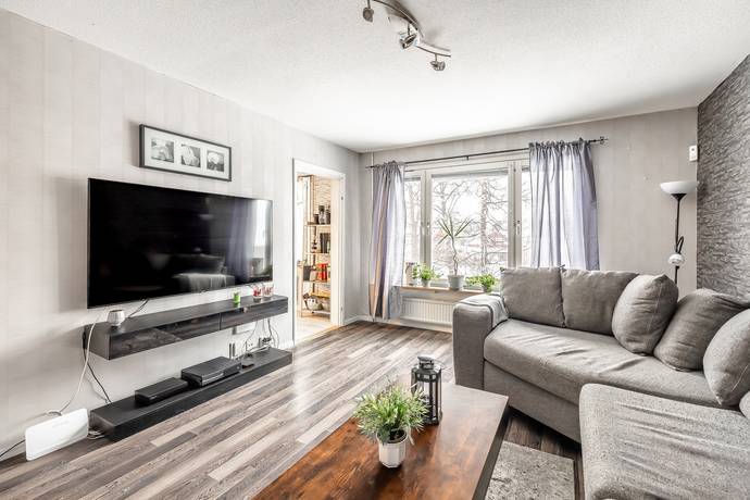 Krämaregatan 10 i Centrum-Molkom, Karlstads kommun - lägenhet till salu ...