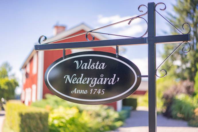 Valsta Nedergård i Bettna, Flens kommun - villa till salu - Hemnet
