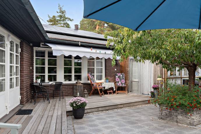 Rödhakevägen 12A i Sunnersta, Uppsala kommun - villa till salu - Hemnet