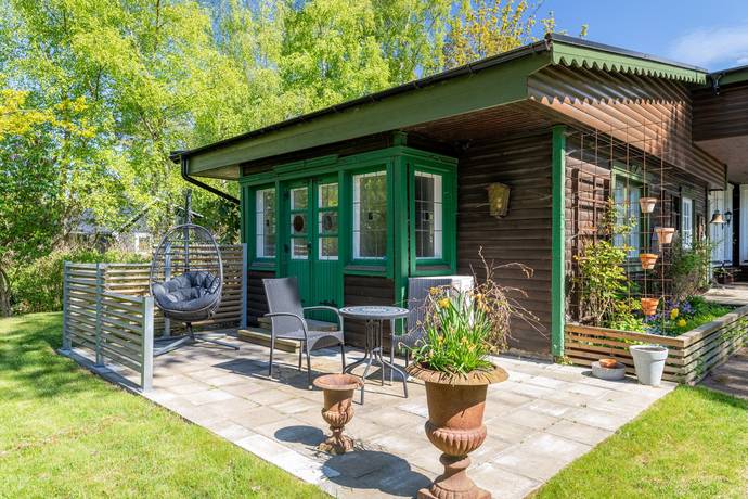 Midsommarvägen 18 i Glimminge Plantering, Båstads kommun - villa till ...