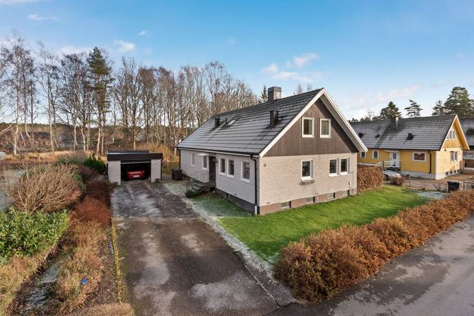 Prästkragsvägen 6 i Hälle, Uddevalla kommun - villa till salu - Hemnet