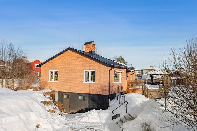 Linnégatan 12 - villa till salu - Hemnet