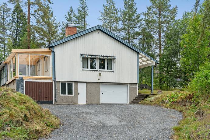 Inre Ringvägen 48 i Robertsfors, Robertsfors kommun - villa till salu ...