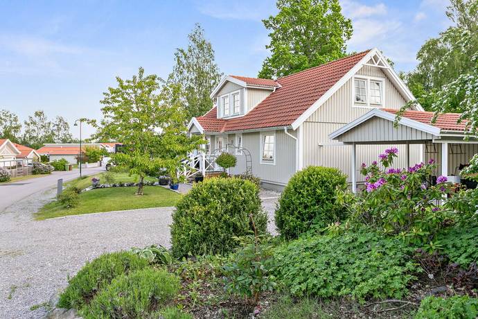 Hus till salu - Stallarholmen, Strängnäs kommun - Hemnet