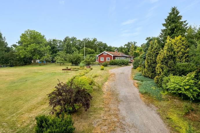 Kvarnstugan 1 i Stallarholmen, Strängnäs kommun - villa till salu - Hemnet