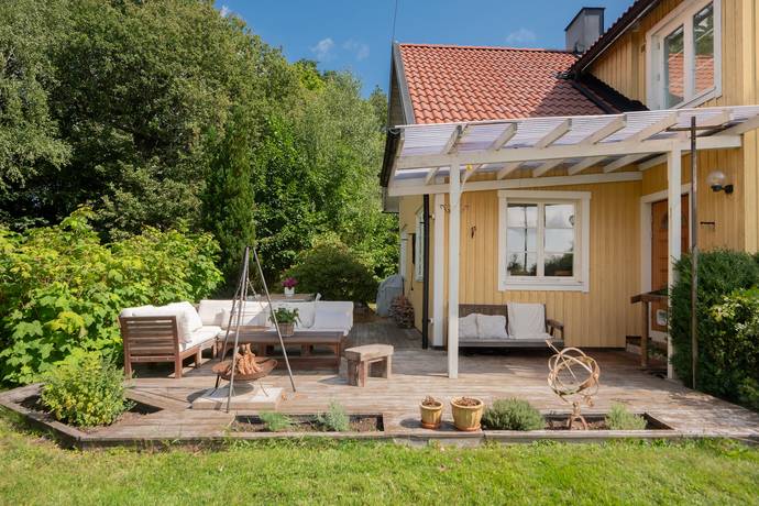 Stavshällsvägen 2B - Såld villa (Äganderätt) - Tullinge Strand ...