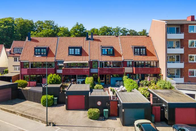 Stora Västergatan 43 i Centrum, Ystads kommun - radhus till salu - Hemnet