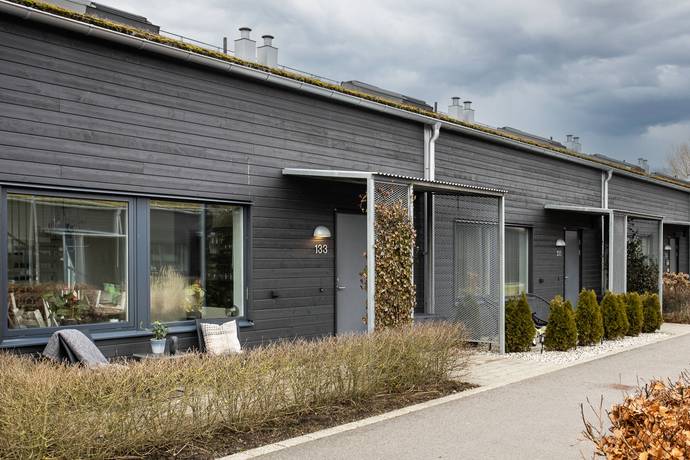 Mårtenstorpsgatan 133 i Gustavslund, Helsingborgs kommun - radhus till ...