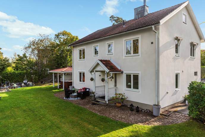 Mårdvägen 58 i Handen, Haninge kommun - villa till salu - Hemnet