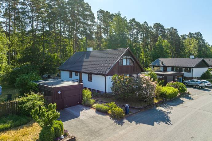 Getingstigen 25 i Örbäcken, Västerviks kommun - villa till salu - Hemnet