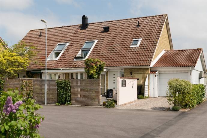 Sommarlustvägen 14 i Tygelsjö, Malmö kommun - Radhus till salu - Hemnet