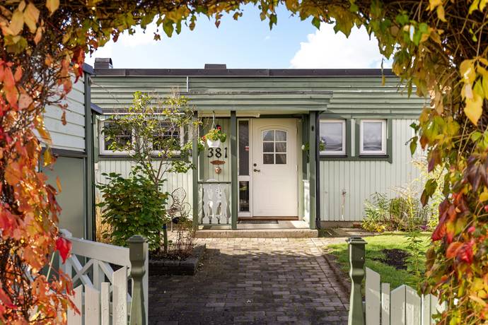 Ekholmsvägen 381 i Ekholmen, Linköpings kommun - radhus till salu - Hemnet