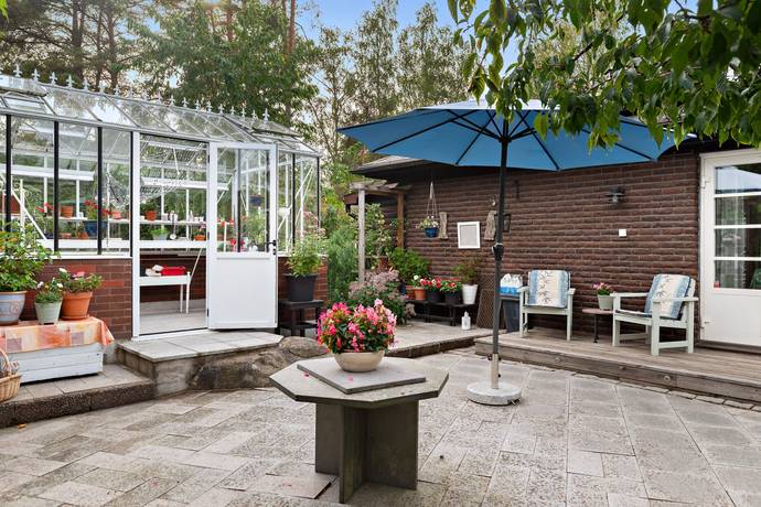 Rödhakevägen 12A i Sunnersta, Uppsala kommun - villa till salu - Hemnet