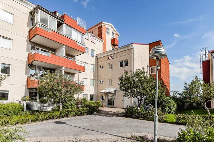 Landåvägen 4 i Jarlaberg, Nacka kommun - lägenhet till salu - Hemnet