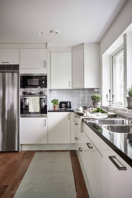 Bredehallsliden 12 i Lerum, Lerums kommun - villa till salu - Hemnet